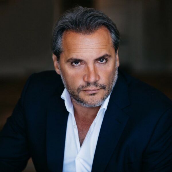 Nicolas Testé* – Palm Beach Opera